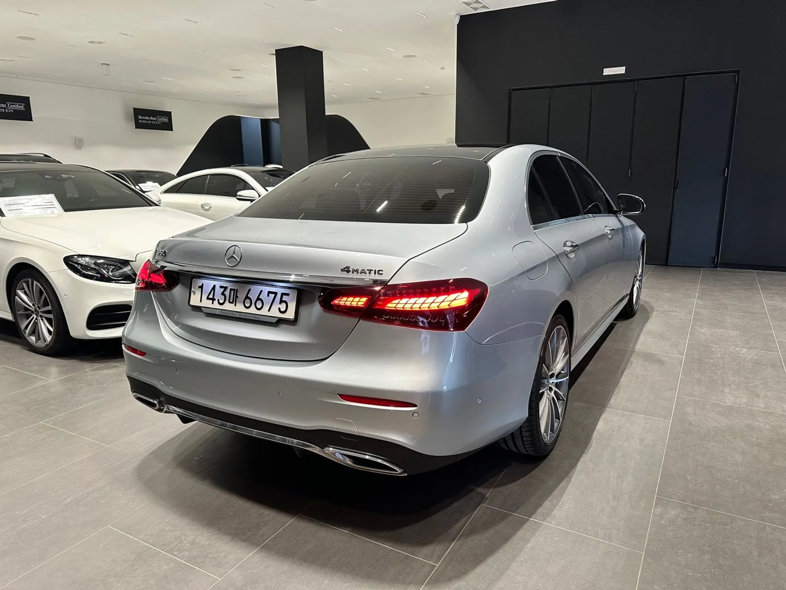 Benz E-Class, 2022, E350 4MATIC, AMG line – Гарьд Трейд